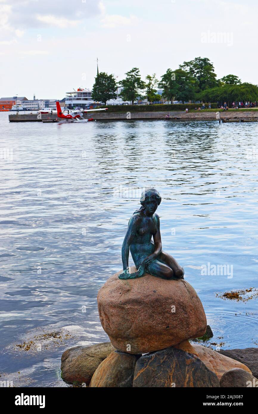 Little Mermaid statue-a bronze statue depicting a mermaid becoming ...