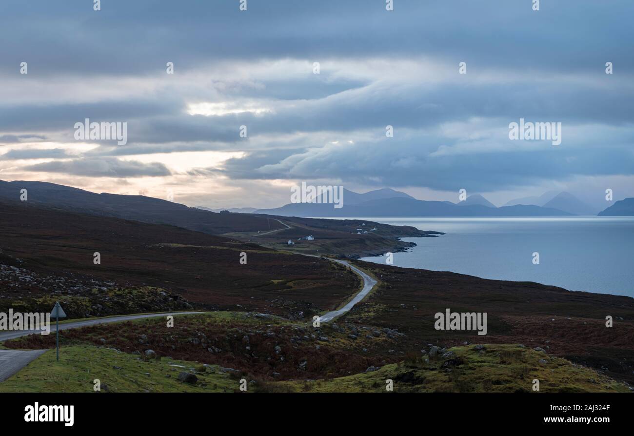 Applecross peninsula road hi-res stock photography and images - Alamy
