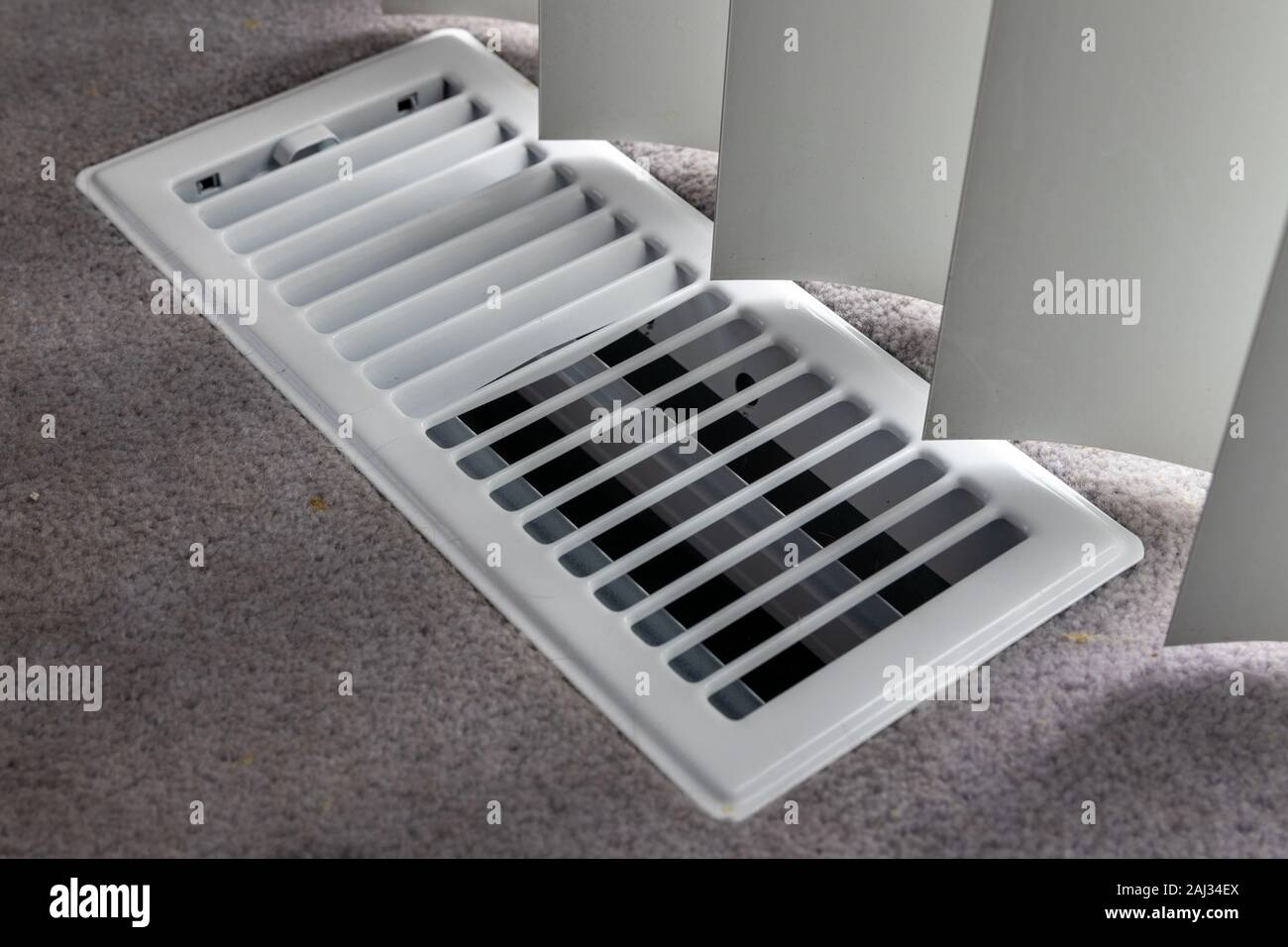 Air conditioning outlet hi-res stock photography and images - Alamy