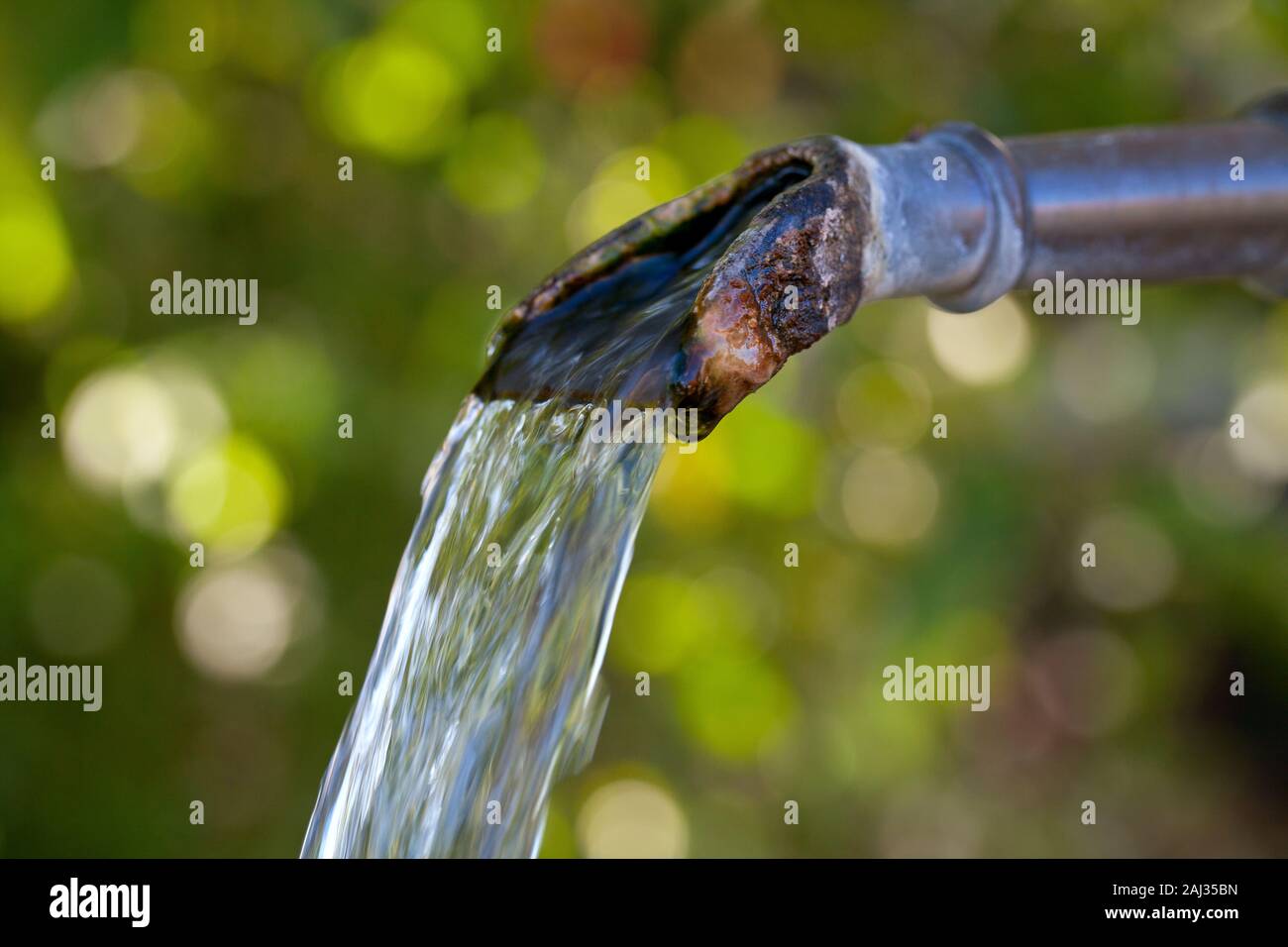 Outdoor tap standpipe hi-res stock photography and images - Alamy