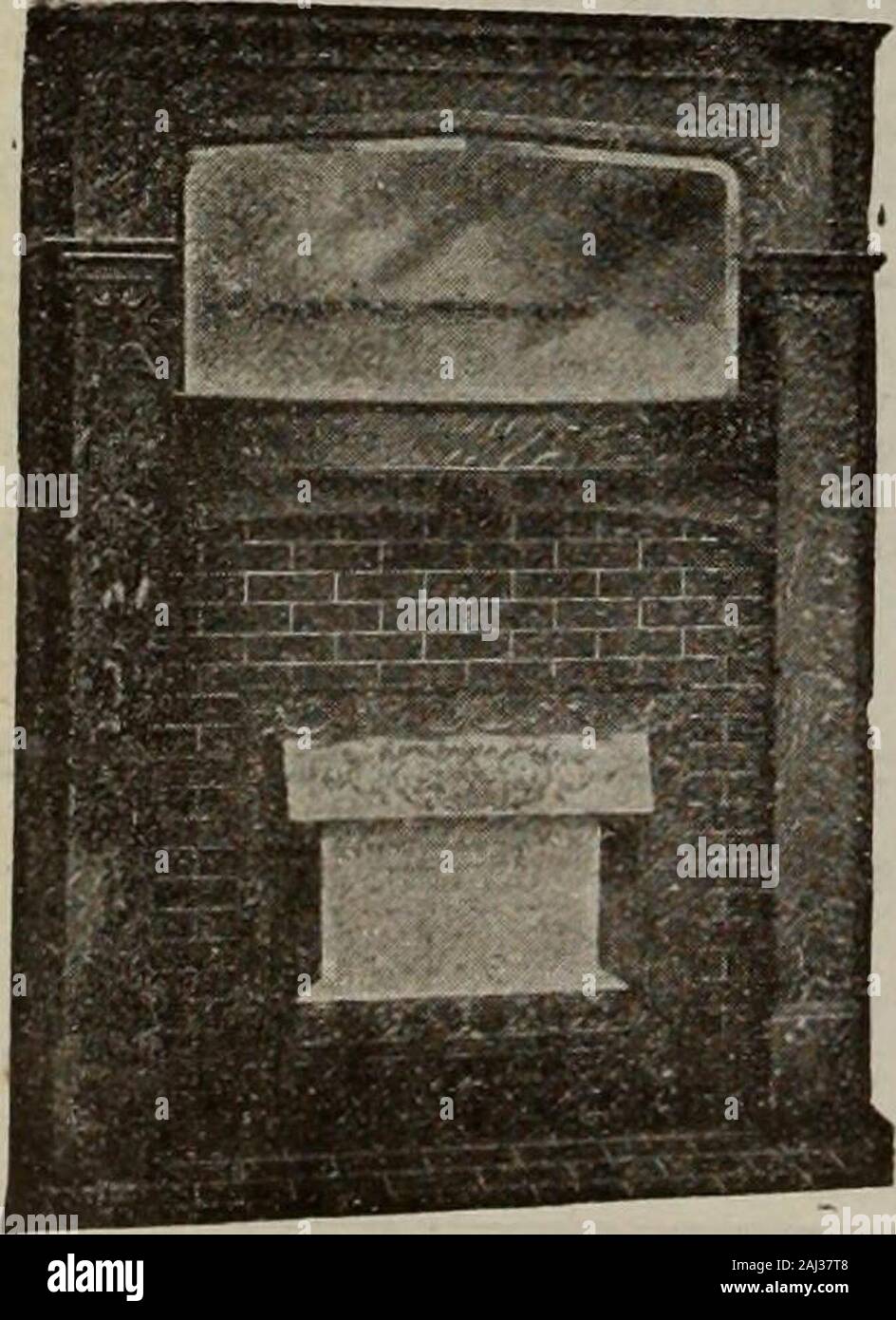 Wrought iron loop hi-res stock photography and images - Alamy