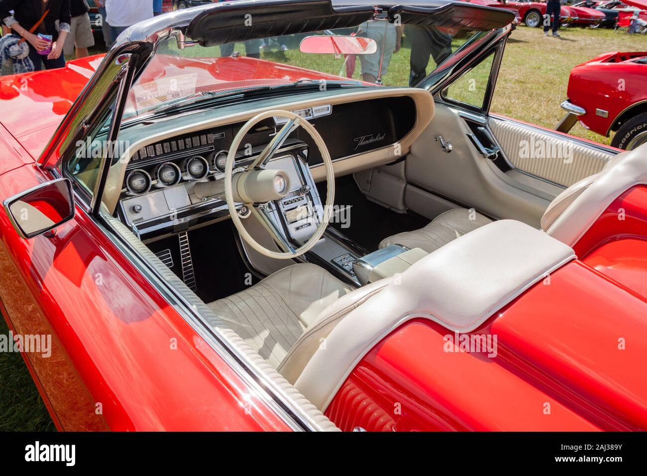 Vintage Ford Thunderbird Uk High Resolution Stock Photography and ...