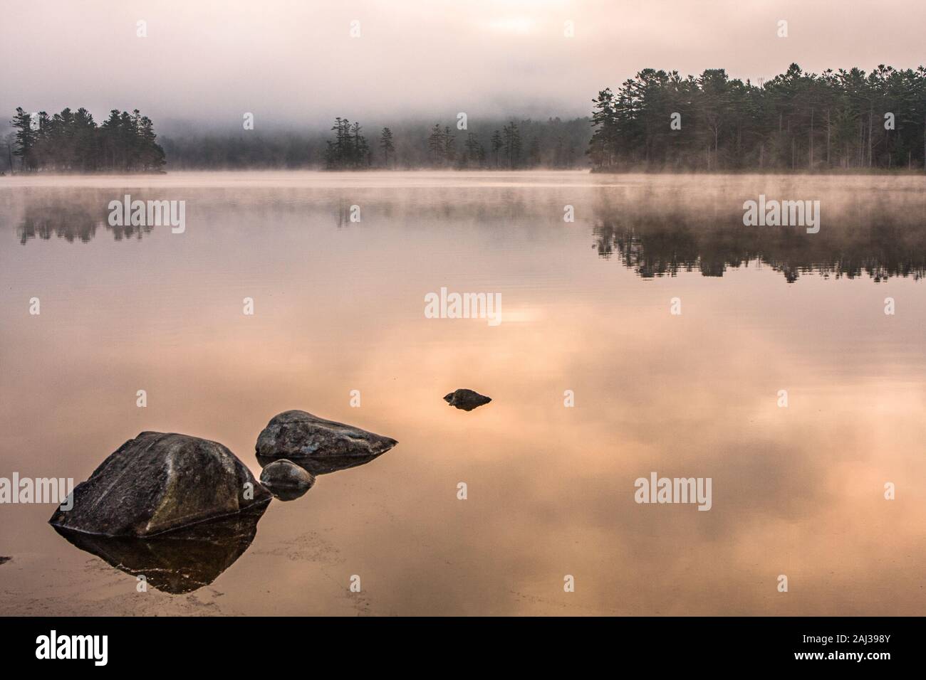 Tully lake massachusetts hi-res stock photography and images - Alamy