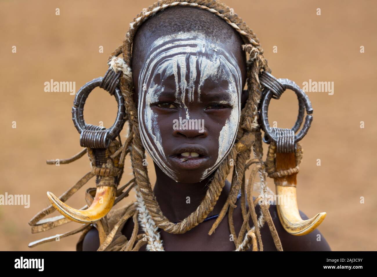 Mursi people, Omo valley, Naciones, Ethiopia, Africa Stock Photo - Alamy