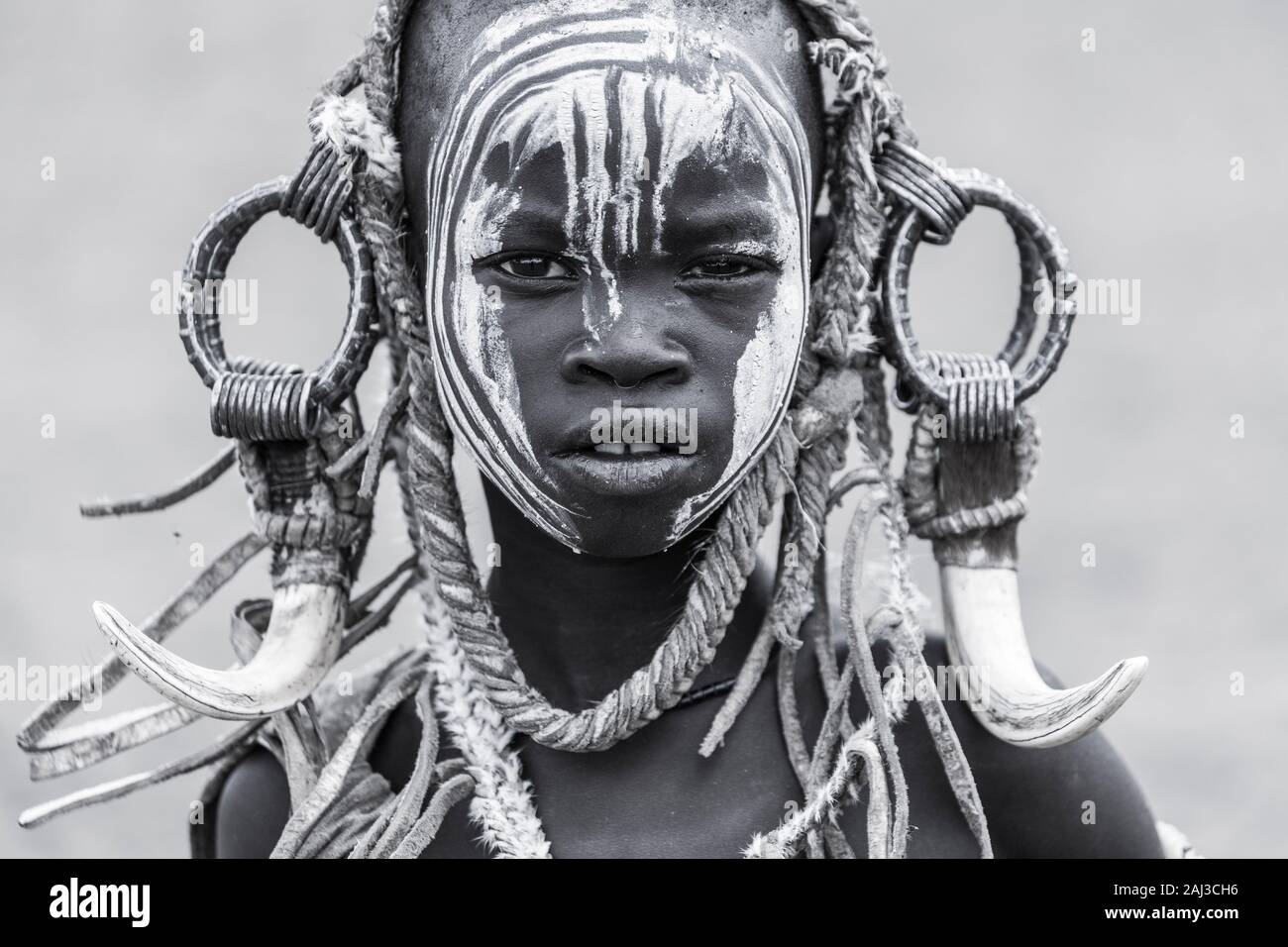 Mursi people, Omo valley, Naciones, Ethiopia, Africa Stock Photo - Alamy