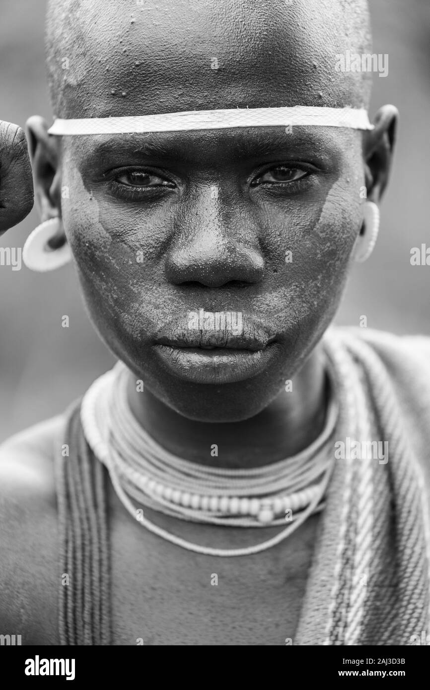 Mursi people, Omo valley, Naciones, Ethiopia, Africa Stock Photo - Alamy