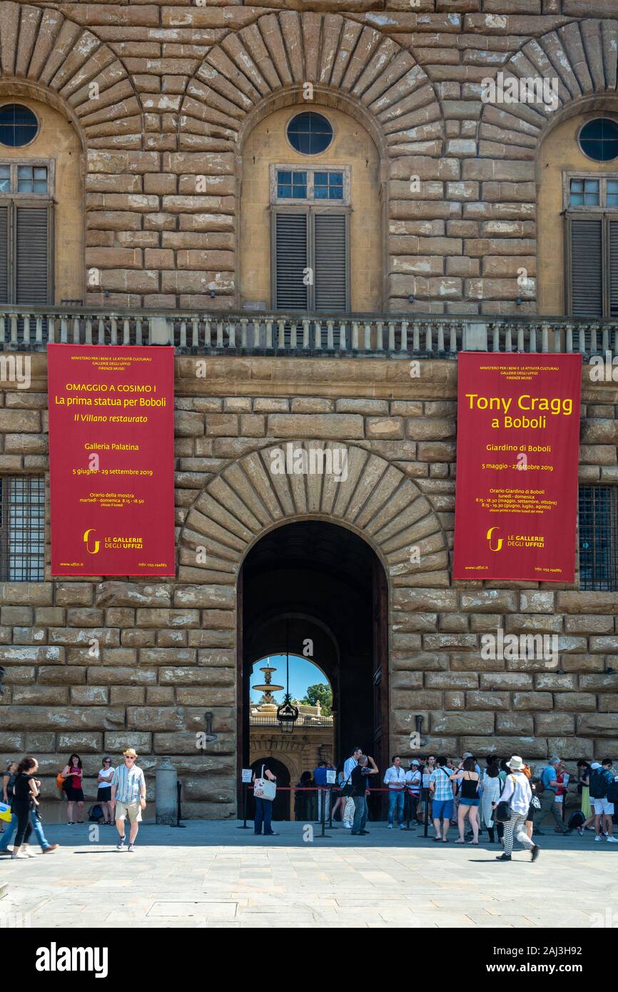 Renaissance palace in florence hi-res stock photography and images - Alamy