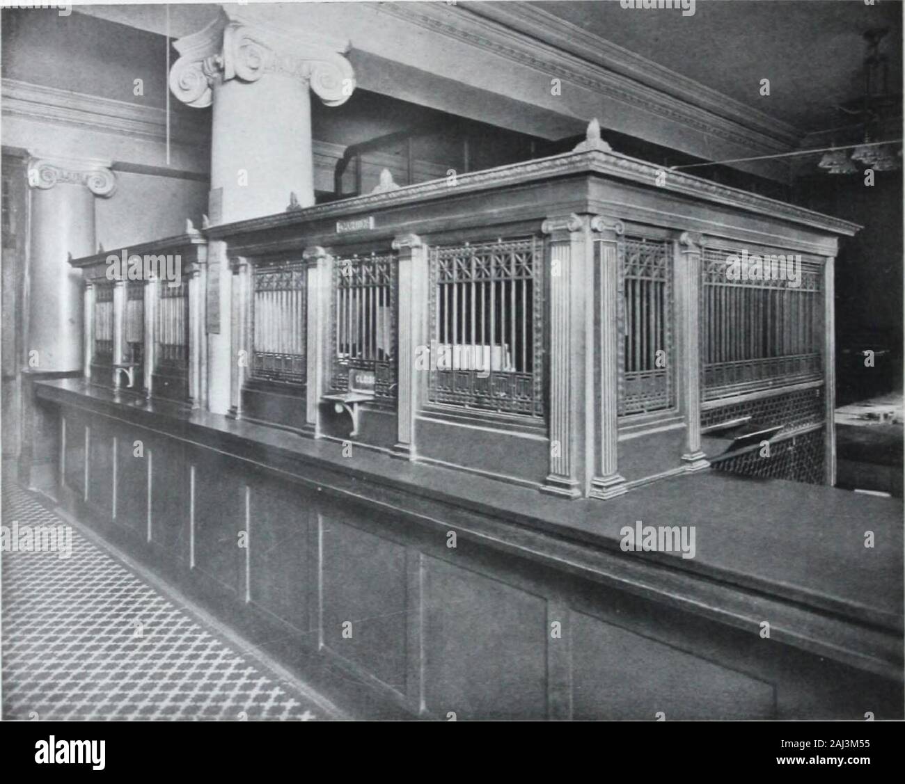 Iron revolving door hi-res stock photography and images - Alamy