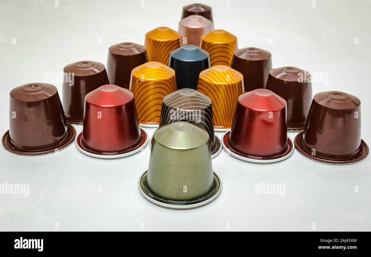 Instant coffee pods hi-res stock photography and images - Alamy