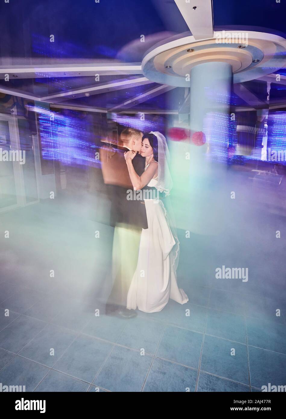 Portrait happy groom dancing first hi-res stock photography and images ...