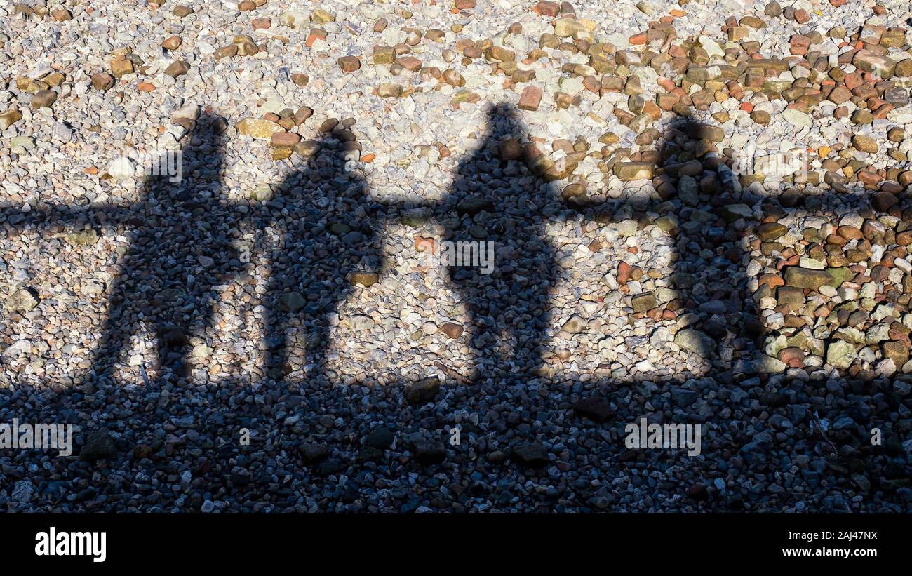 Shadows of people hi-res stock photography and images - Alamy
