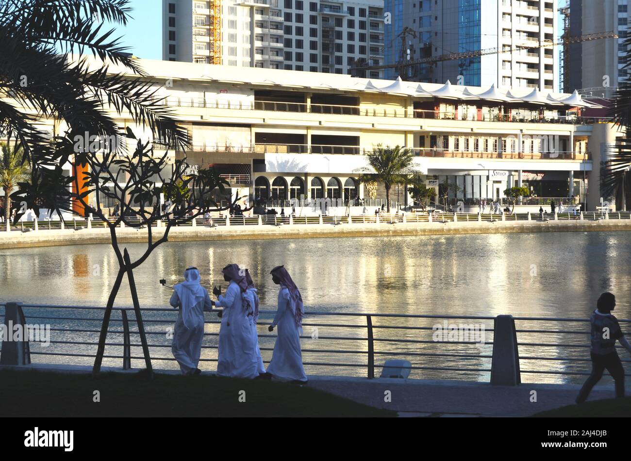 Amwaj island hi-res stock photography and images - Alamy