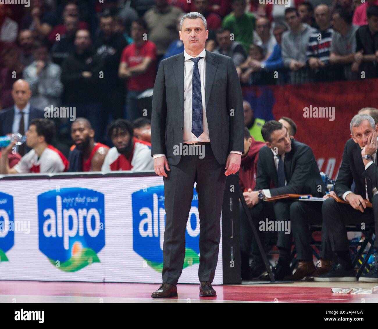 Fc bayern coach hi-res stock photography and images - Alamy