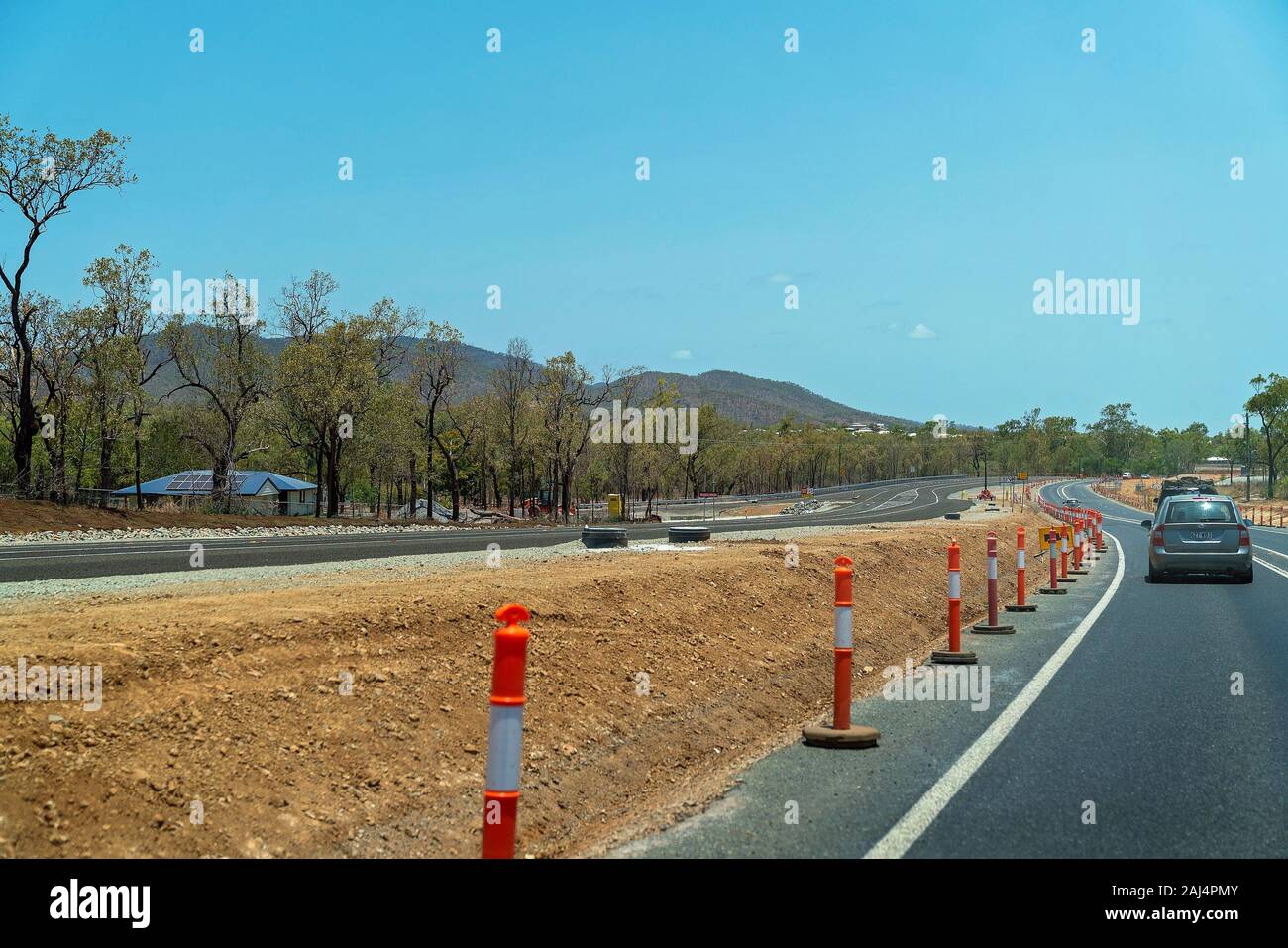 Rockhampton, Queensland, Australia - December 2019: Roadworks leading ...