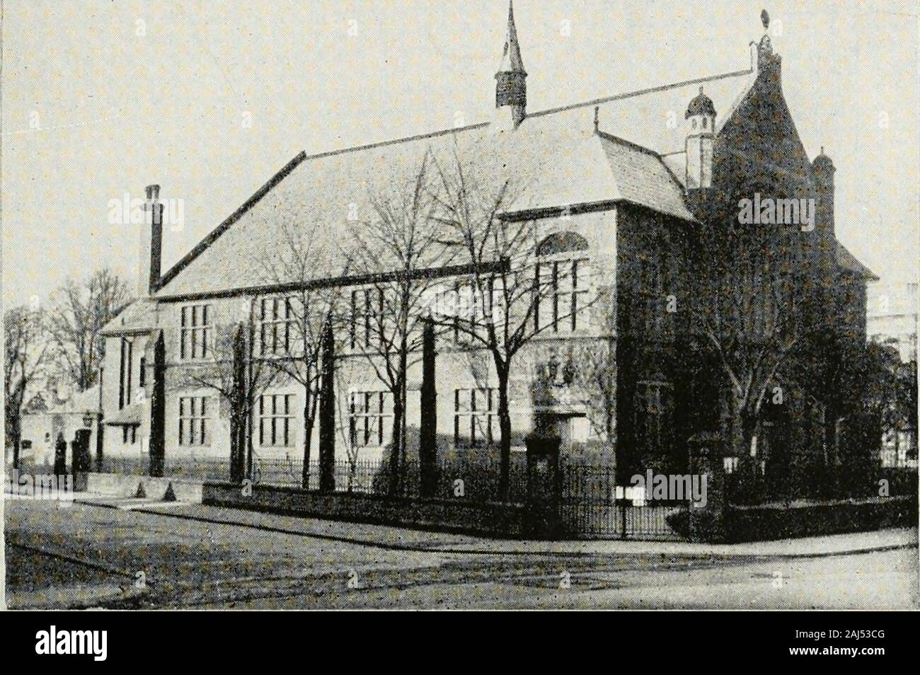 History of the Pilgrims and Puritans, their ancestry and descendants ...