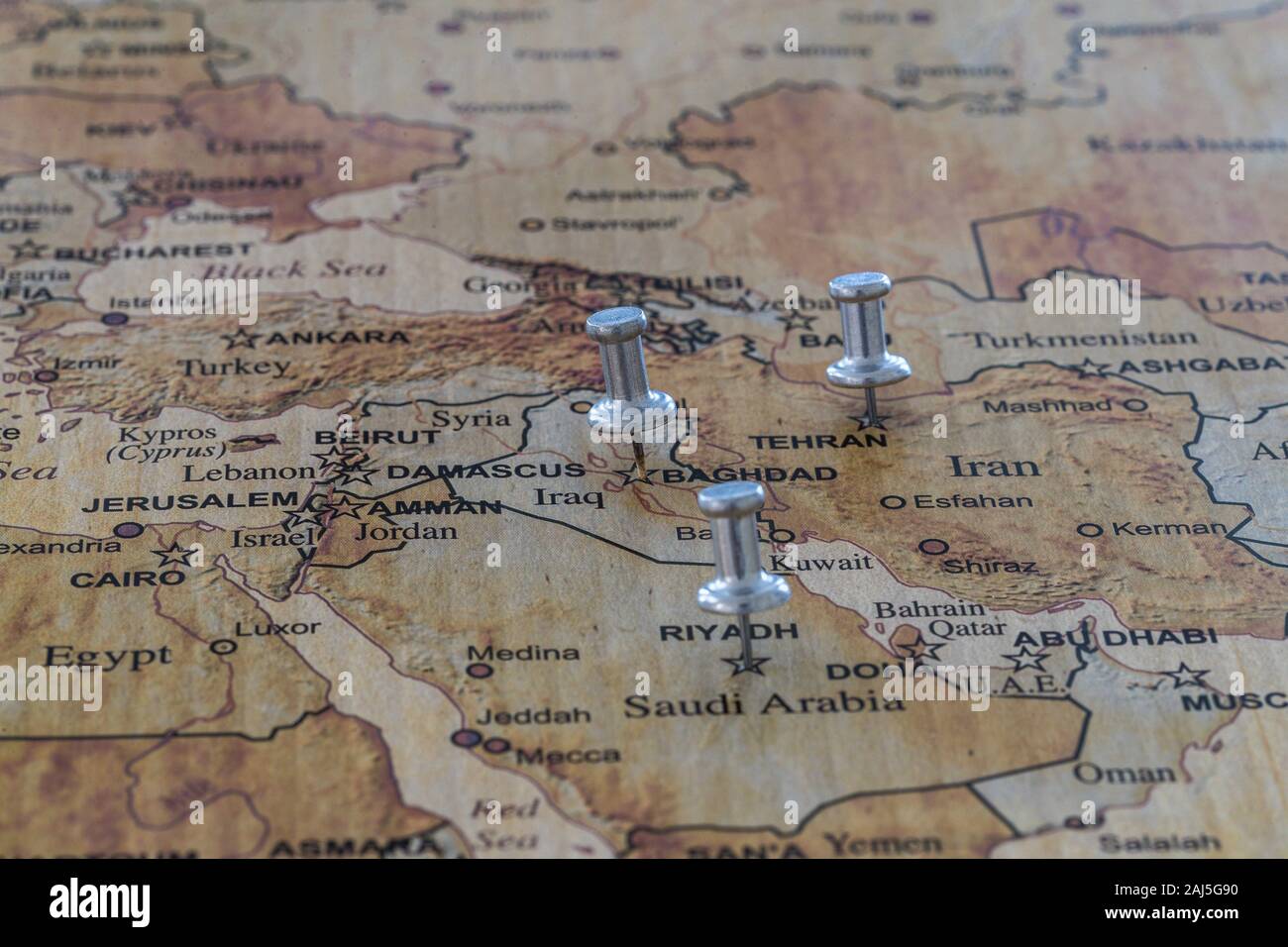 Capital cities world map hi-res stock photography and images - Alamy