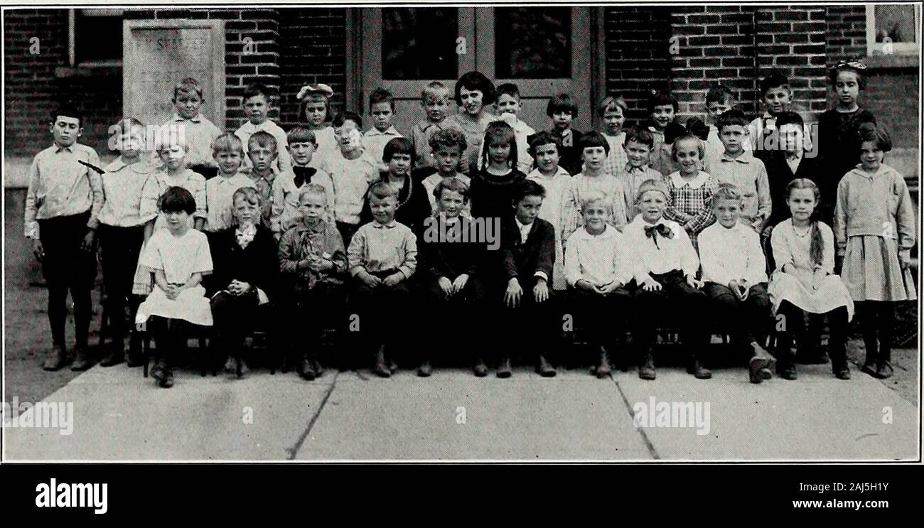 Our yesterdays . FIRST GRADEMrs. R. L. Butcher, Teacher. SECOND ...