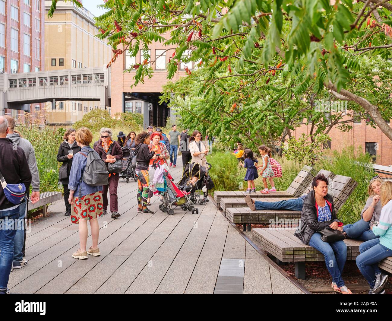 Meat Packing district NYC, Highline Park Stock Photo - Alamy