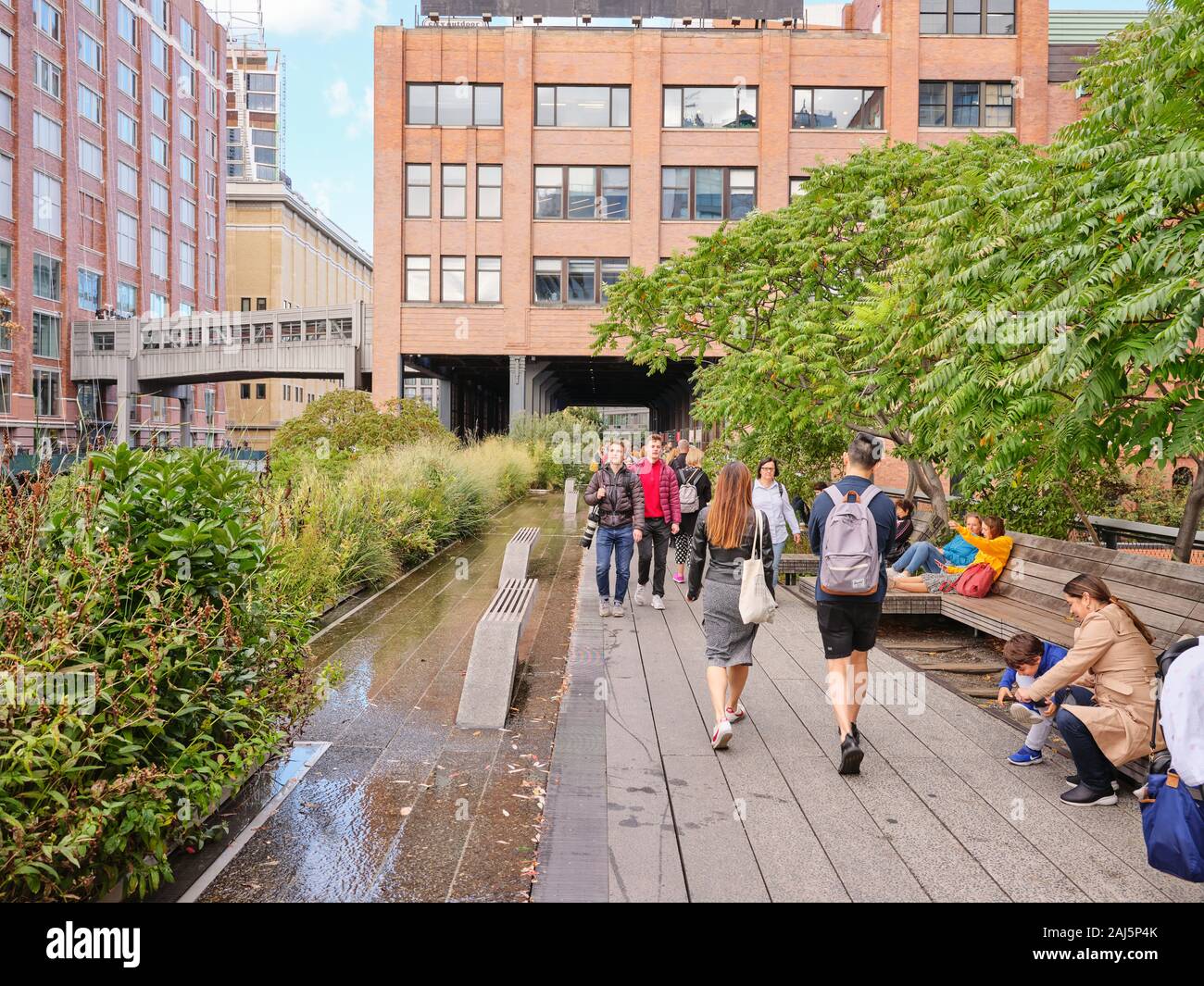 Meat Packing district NYC, Highline Park Stock Photo - Alamy