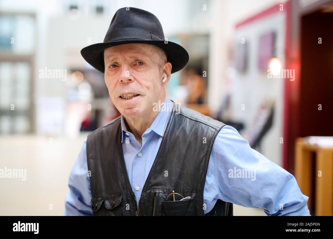 Heidelberg, Germany. 27th Dec, 2019. Plastinator Gunther von Hagens ...