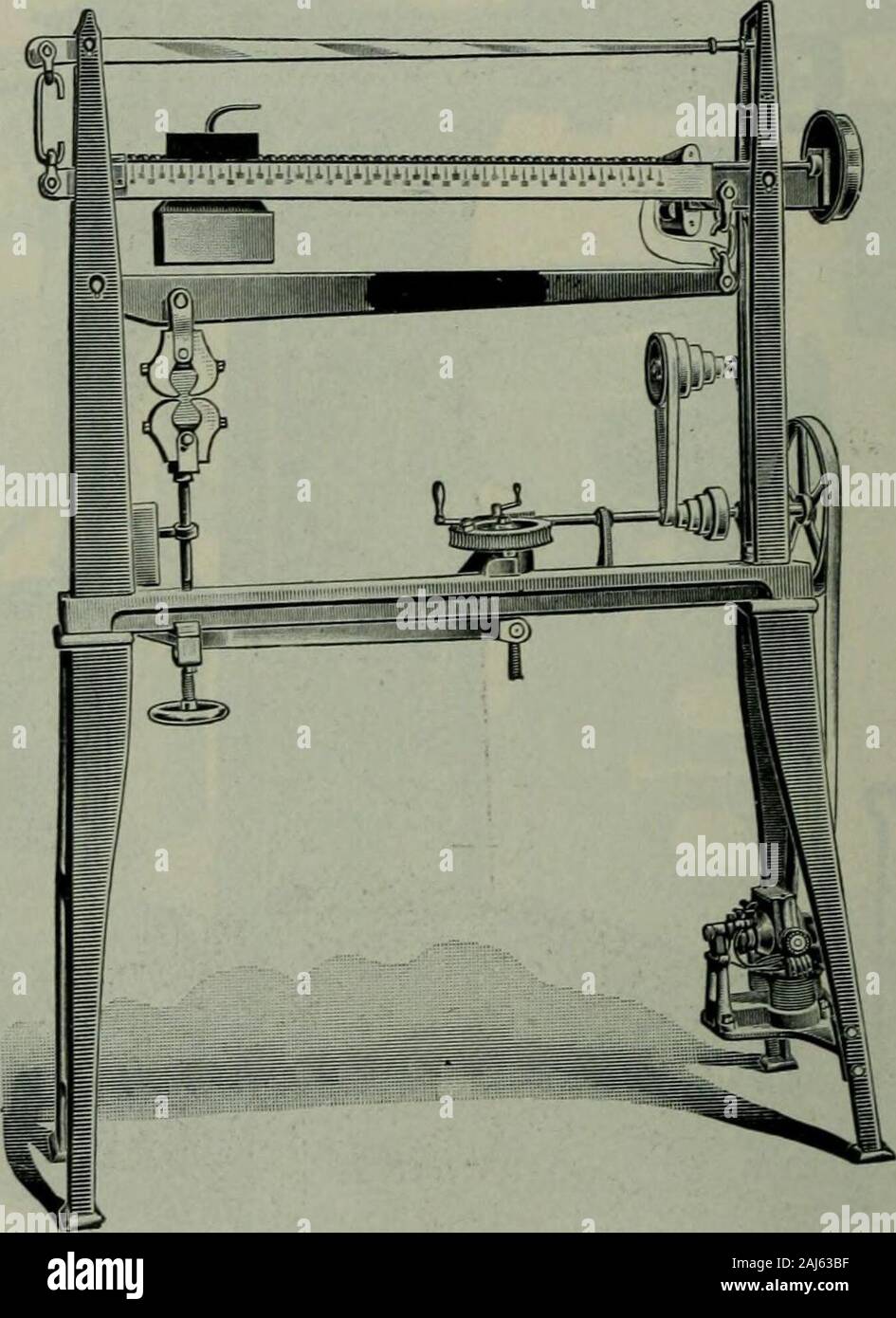 Breaking load hi-res stock photography and images - Alamy