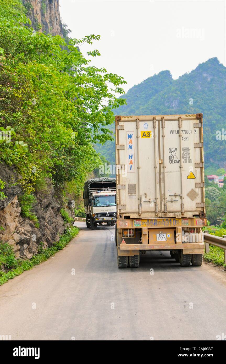 Two trucks hi-res stock photography and images - Alamy