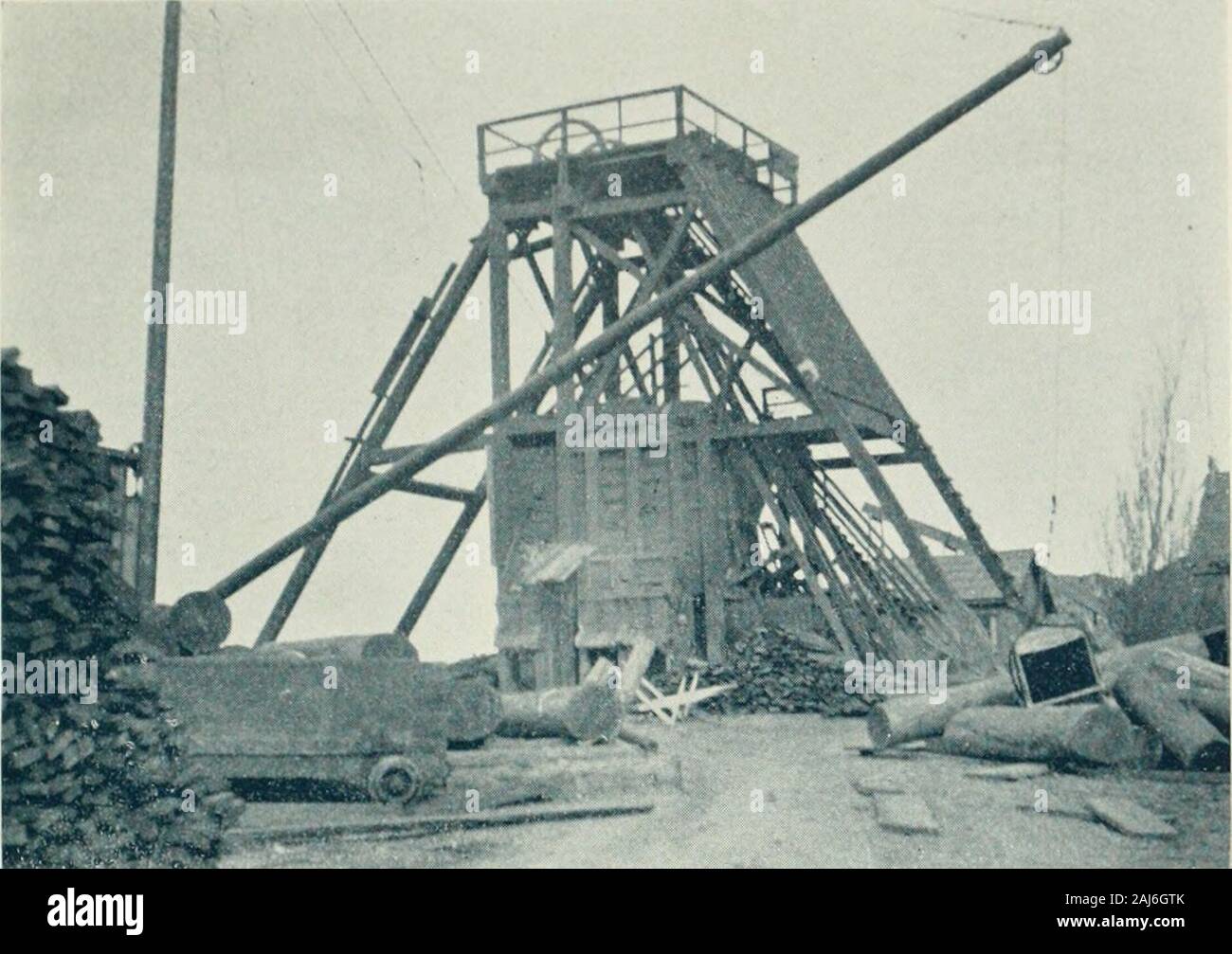 Ore shoot hi-res stock photography and images - Alamy