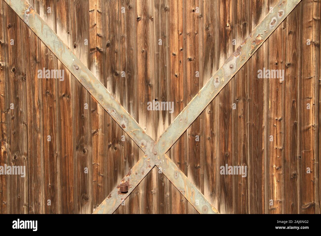 Wooden cross bracing hi-res stock photography and images - Alamy