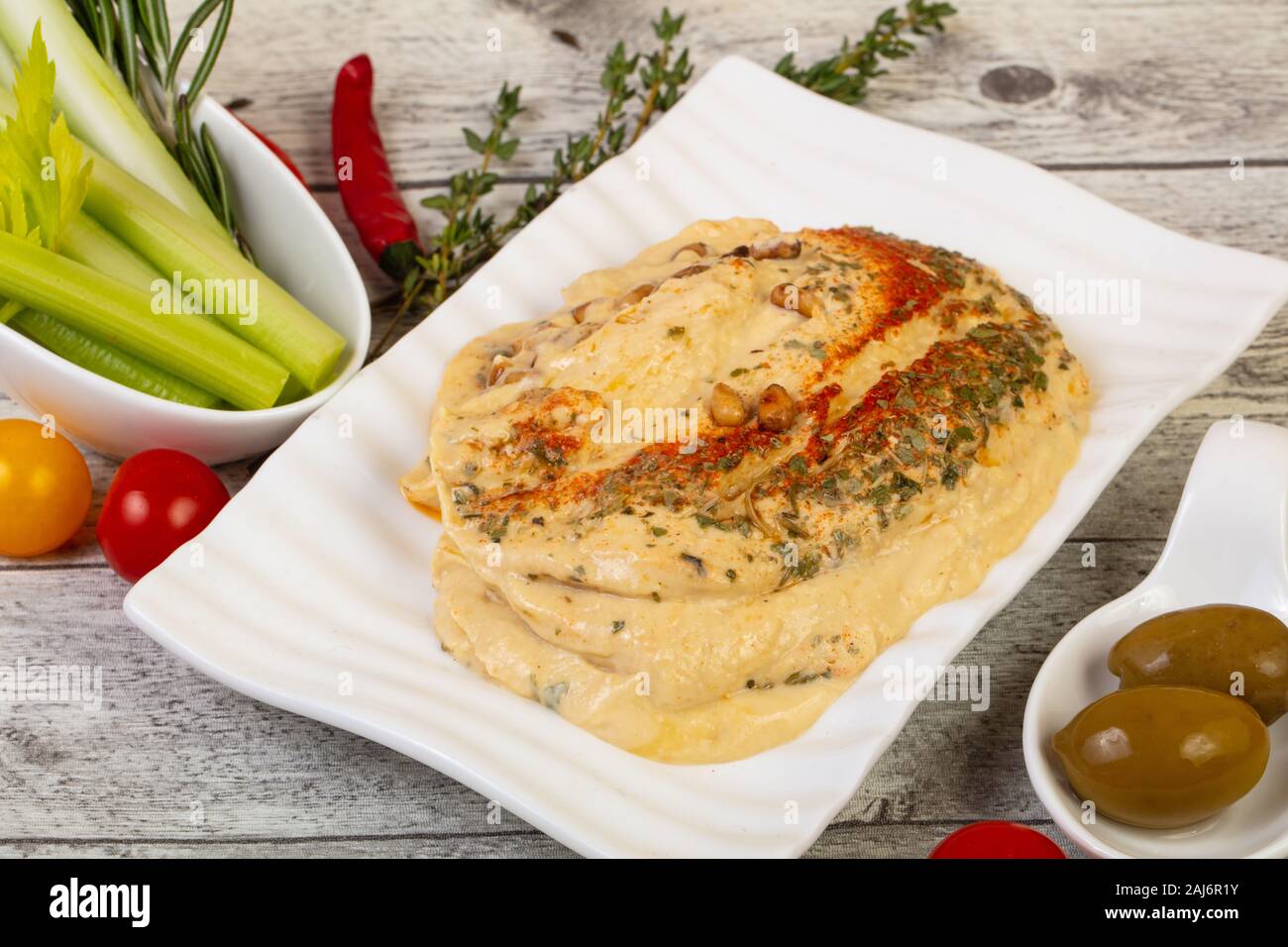 Celery sticks and hummus hi-res stock photography and images - Alamy