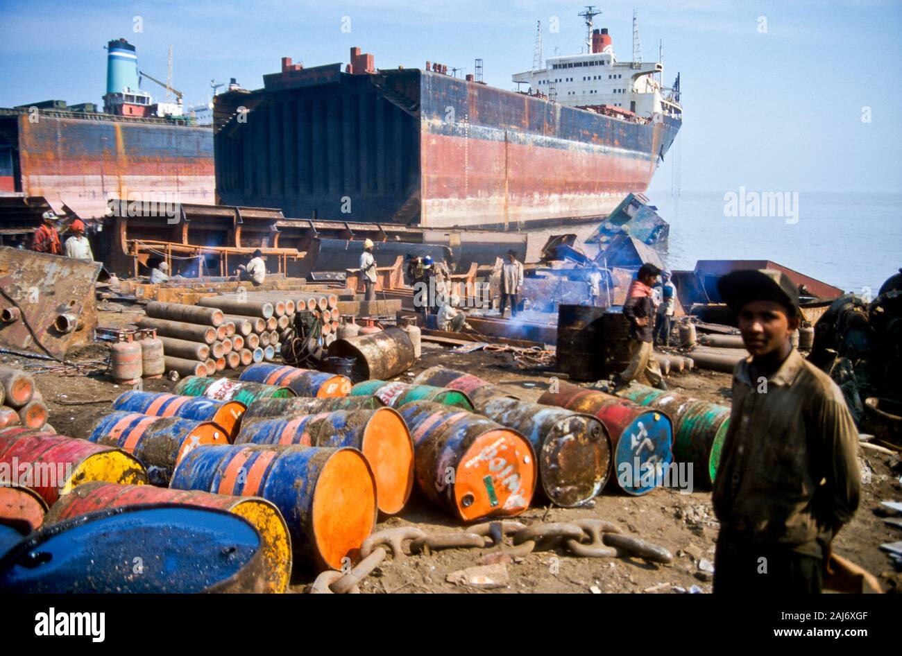 Alang is the largest shipbreaking place on earth. Labour from the poor ...