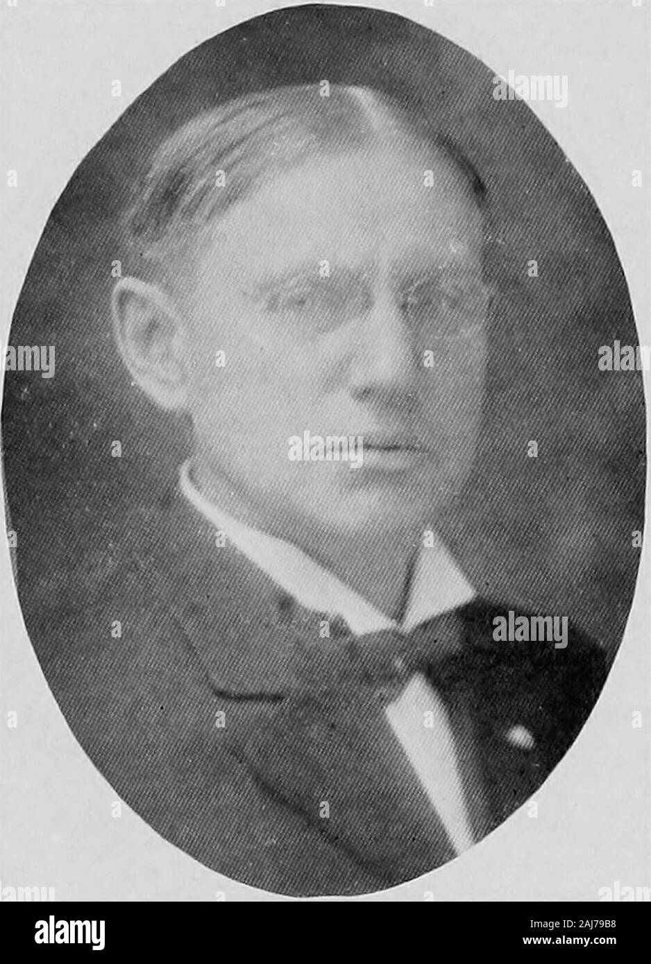 Compound ear Black and White Stock Photos & Images - Alamy