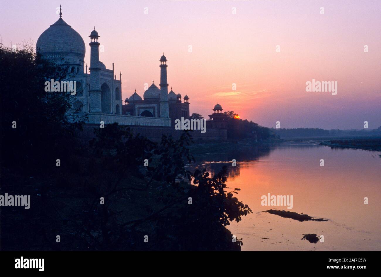 sunset at Taj Mahal Stock Photo - Alamy