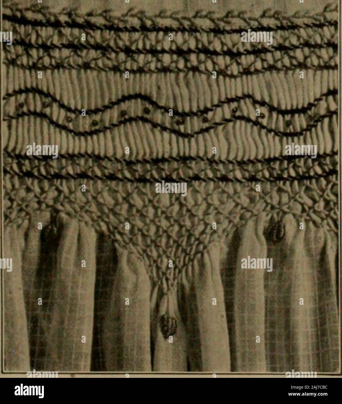 Reverse stitch hi-res stock photography and images - Alamy