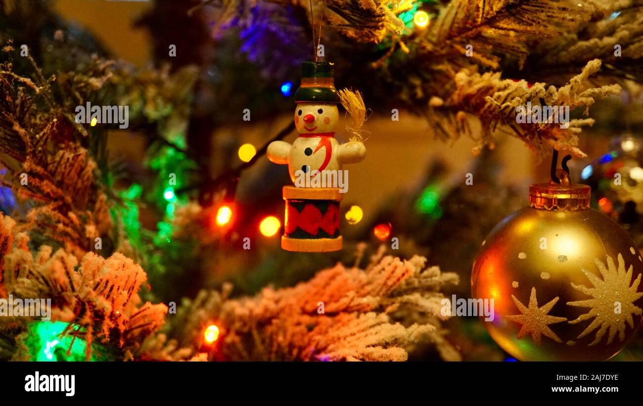 Snowman Christmas tree decoration Stock Photo - Alamy