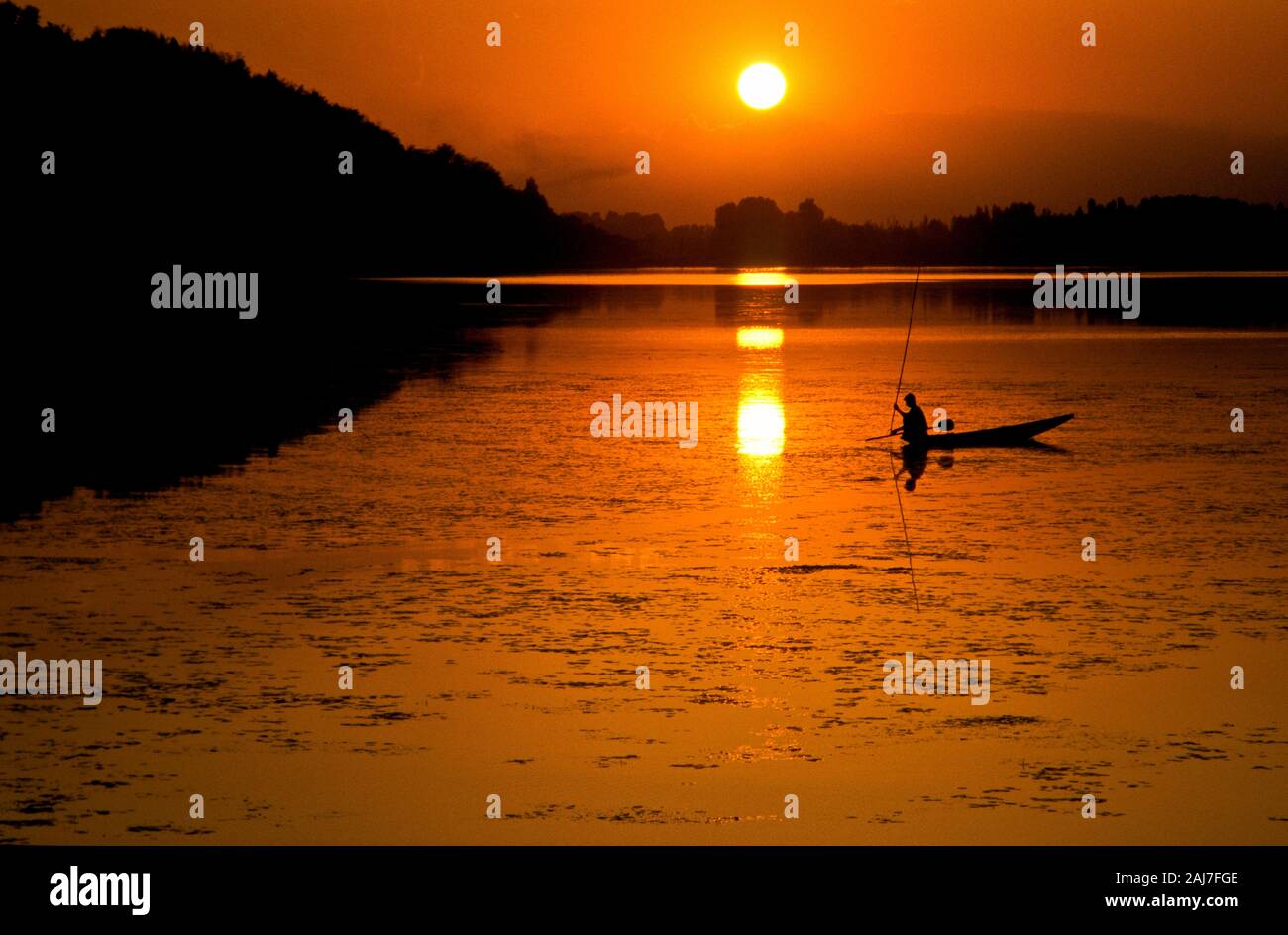sunset over Dal Lake Stock Photo - Alamy