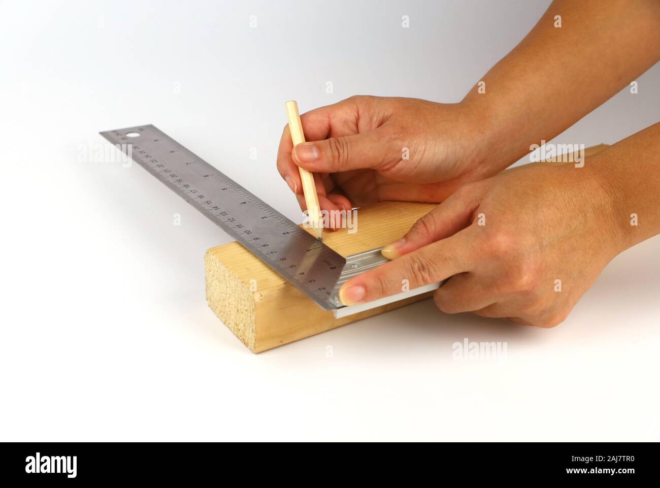 Right angle square hi-res stock photography and images - Alamy