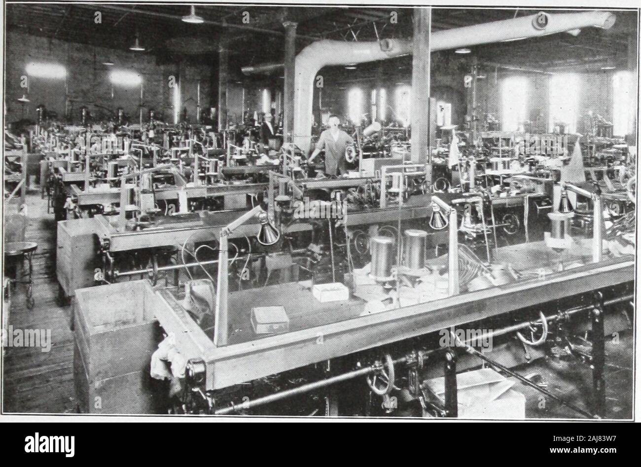 N 45 55 21 hi-res stock photography and images - Alamy