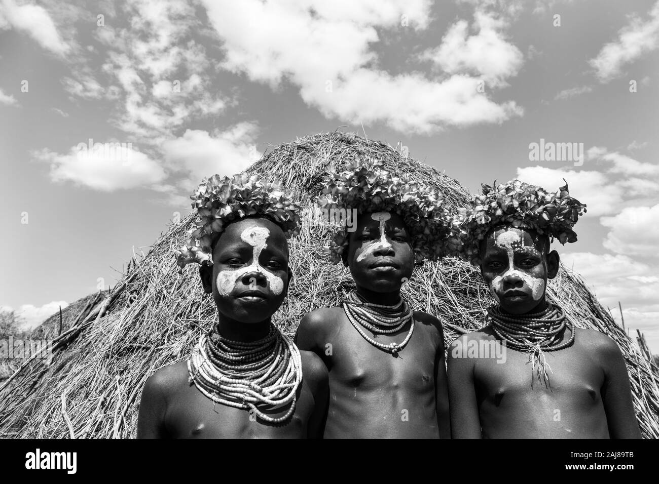 Karo people, Omo valley, Naciones, Ethiopia, Africa Stock Photo - Alamy
