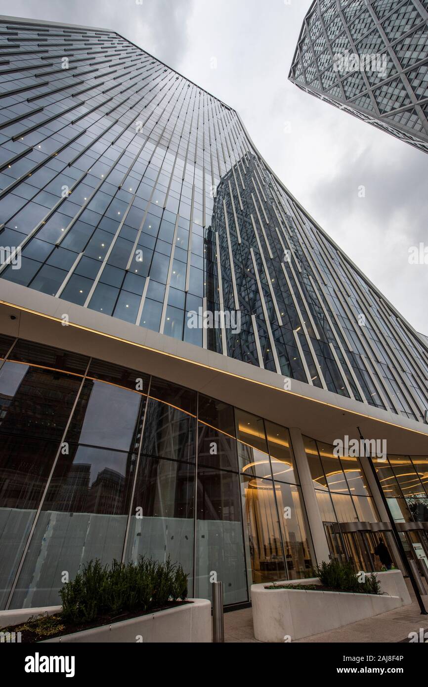 Société Générale bank building Stock Photo - Alamy