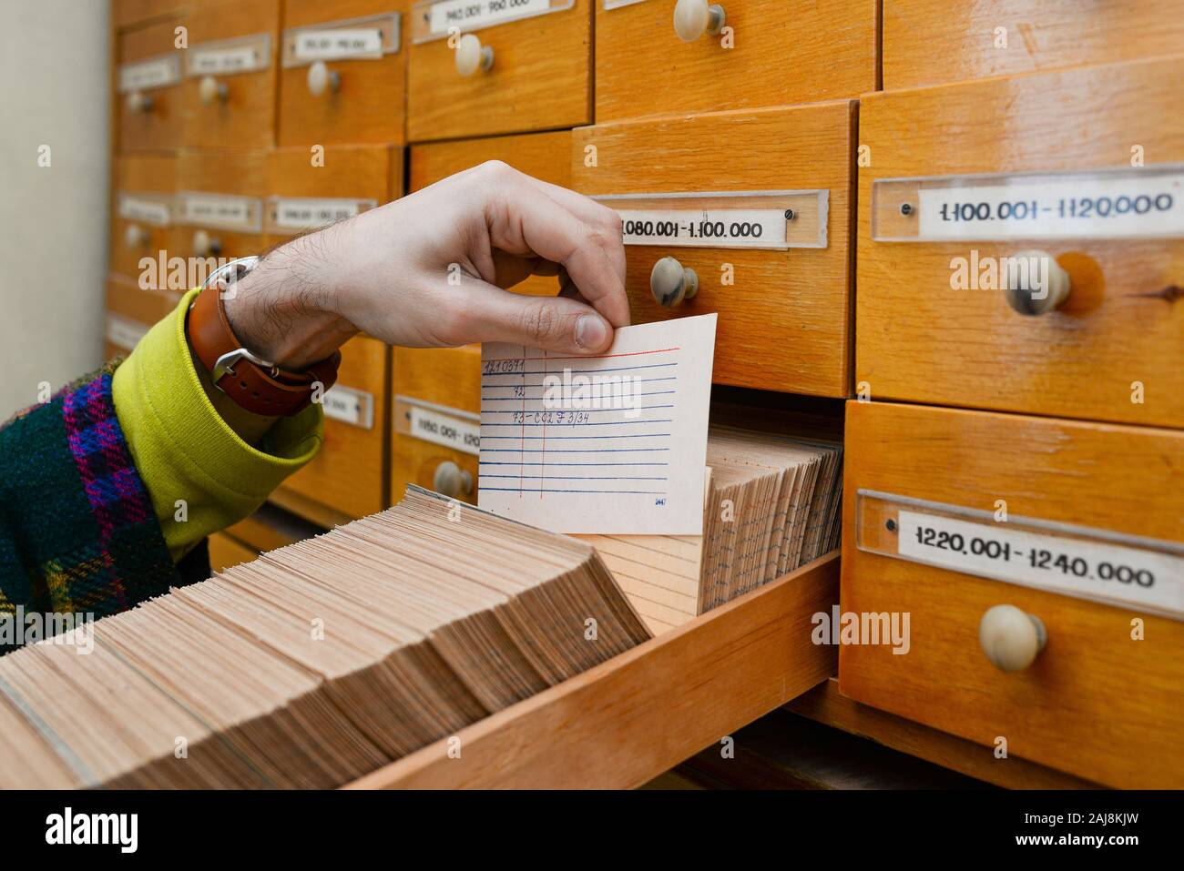 Documents tray hi-res stock photography and images - Alamy