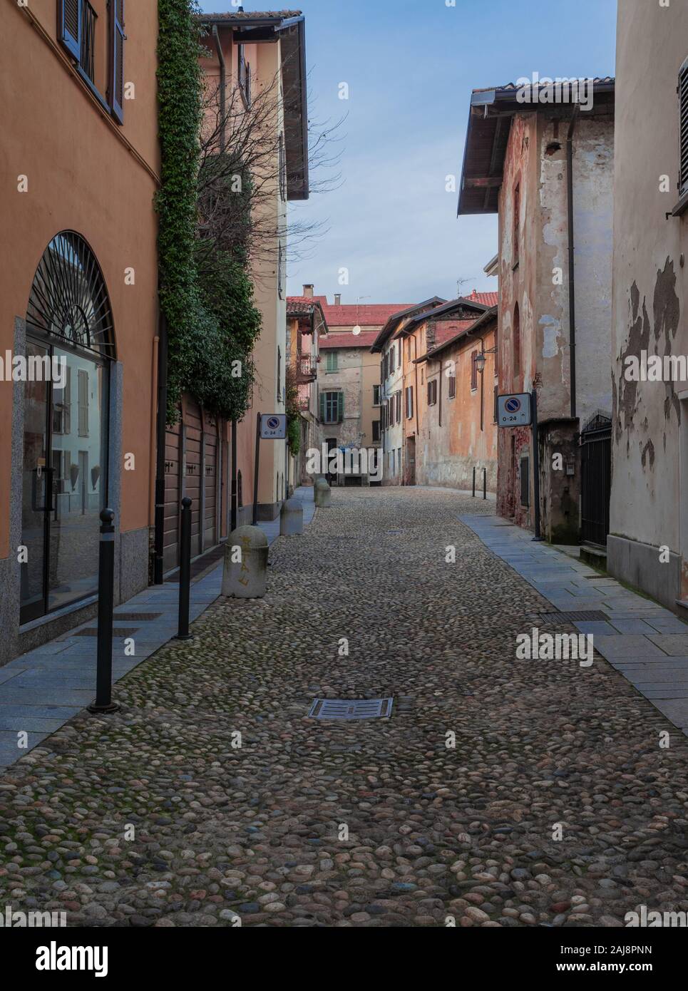 pavement made with river pebbles, stones with rounded edges, in the ...