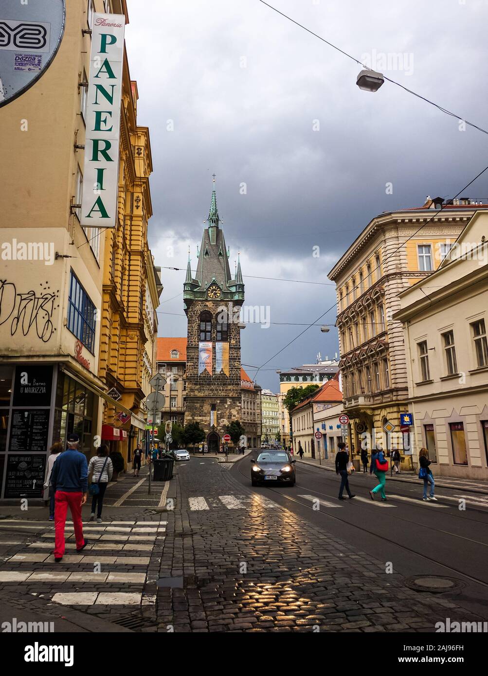 Henrys tower hi-res stock photography and images - Alamy