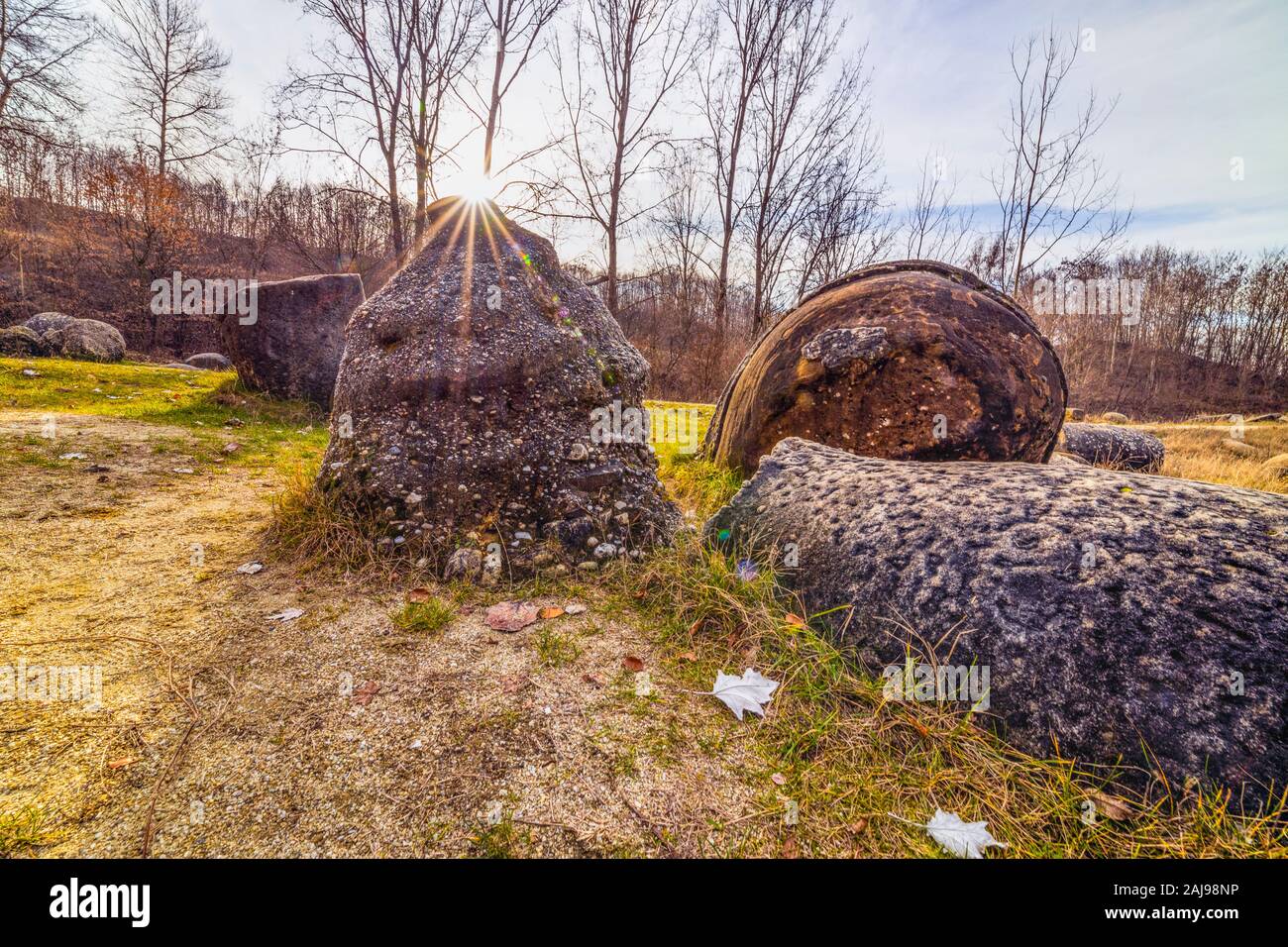 Trovantii – the strangest living stones in Romania Stock Photo - Alamy