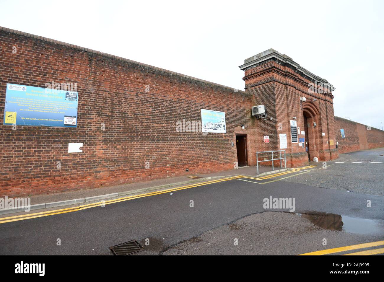 The main entrance to hm prison norwich hi-res stock photography and ...