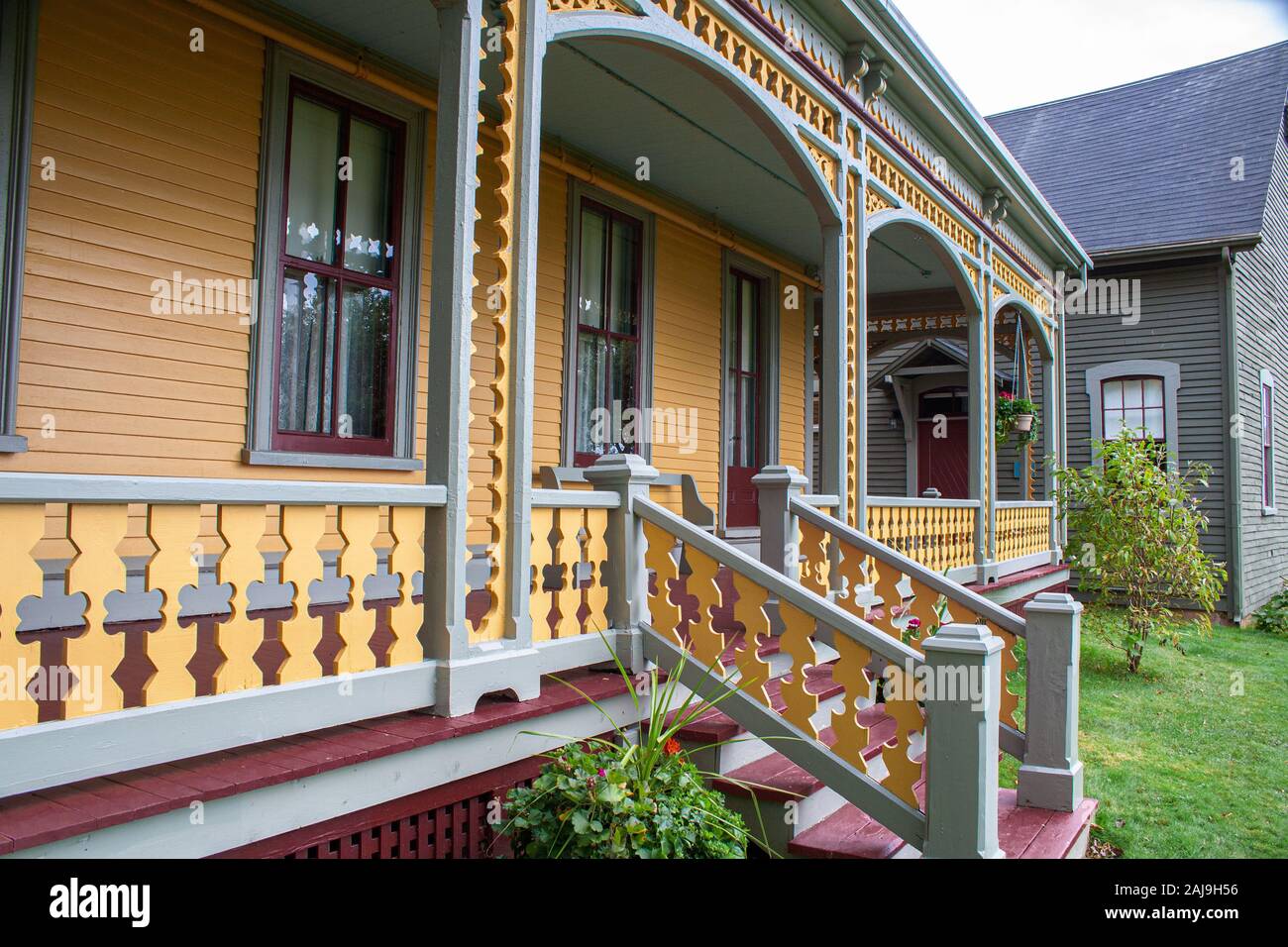 Trailside hi-res stock photography and images - Alamy