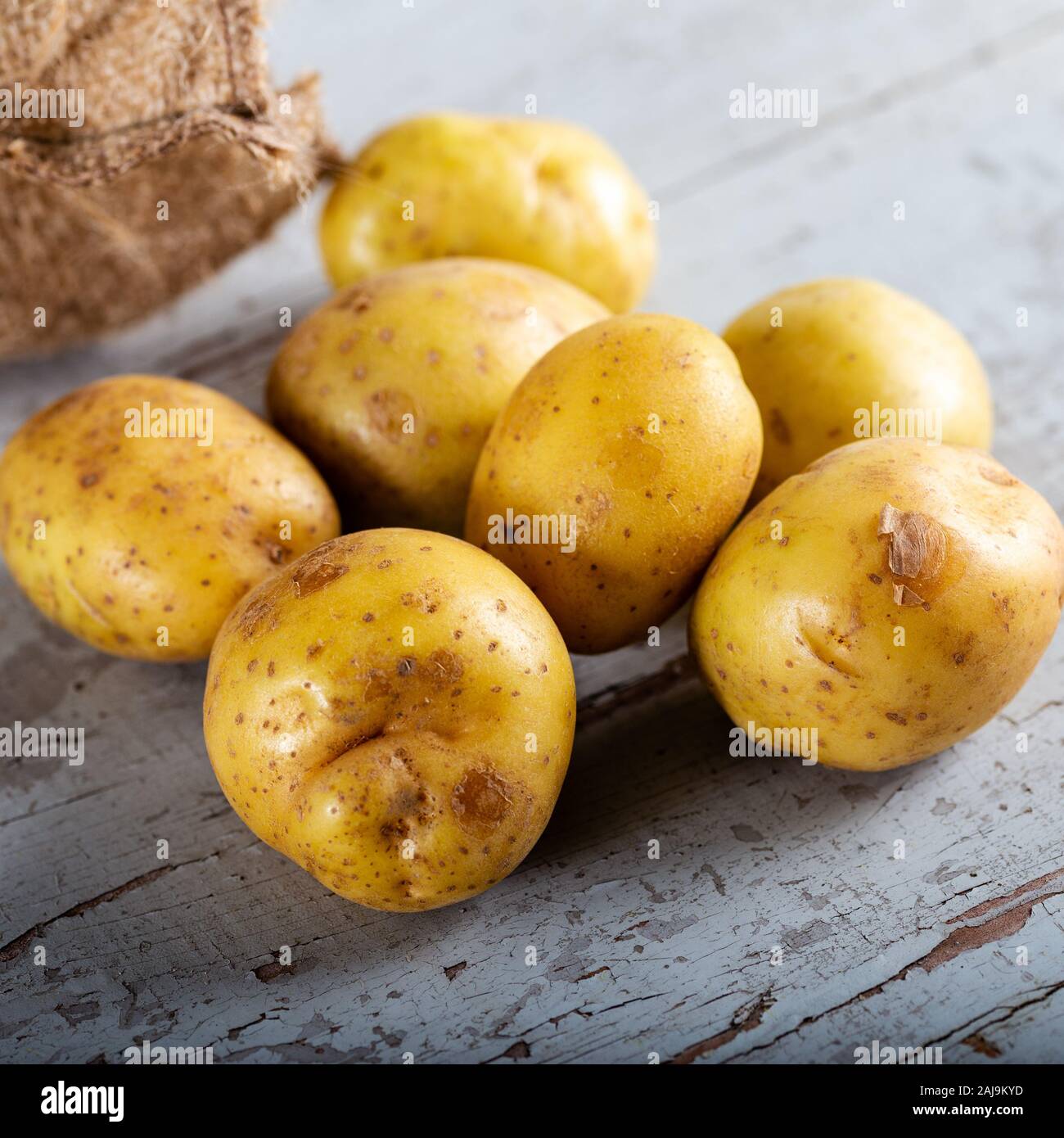 Raw potato hi-res stock photography and images - Alamy