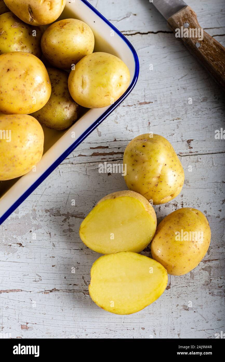 Peeled potatoes potato peel on hi-res stock photography and images - Alamy
