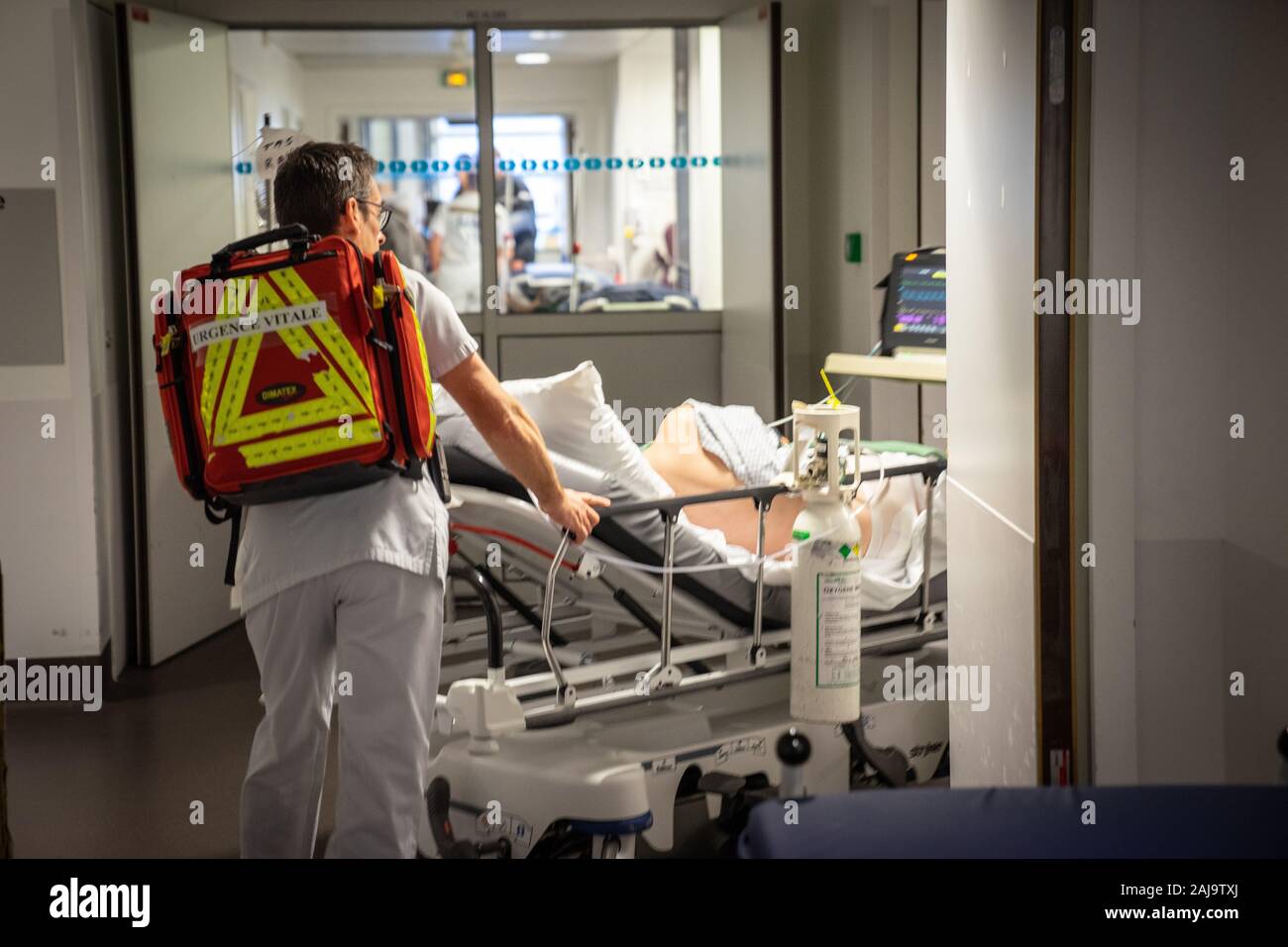Urgences adulte d'un centre hospitalier Stock Photo - Alamy