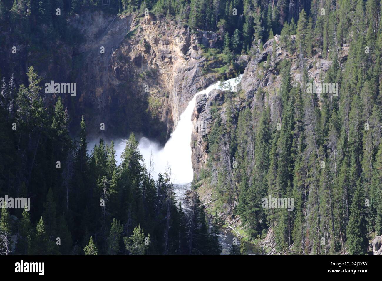 Yellowstone canyon upper falls hi-res stock photography and images - Alamy