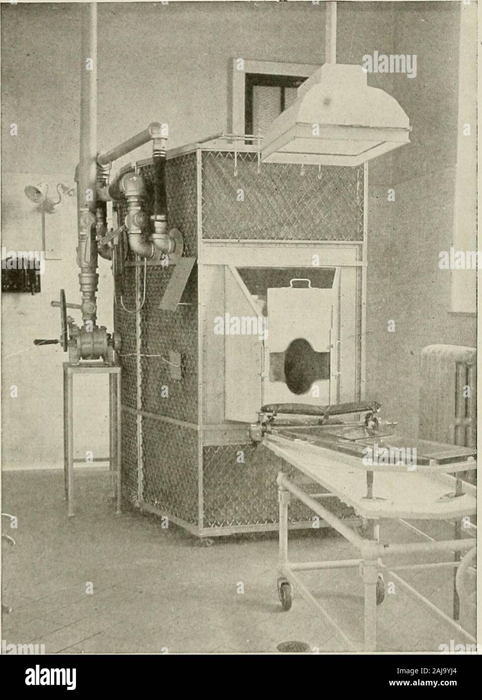 Surgical treatment; a practical treatise on the therapy of surgical ...